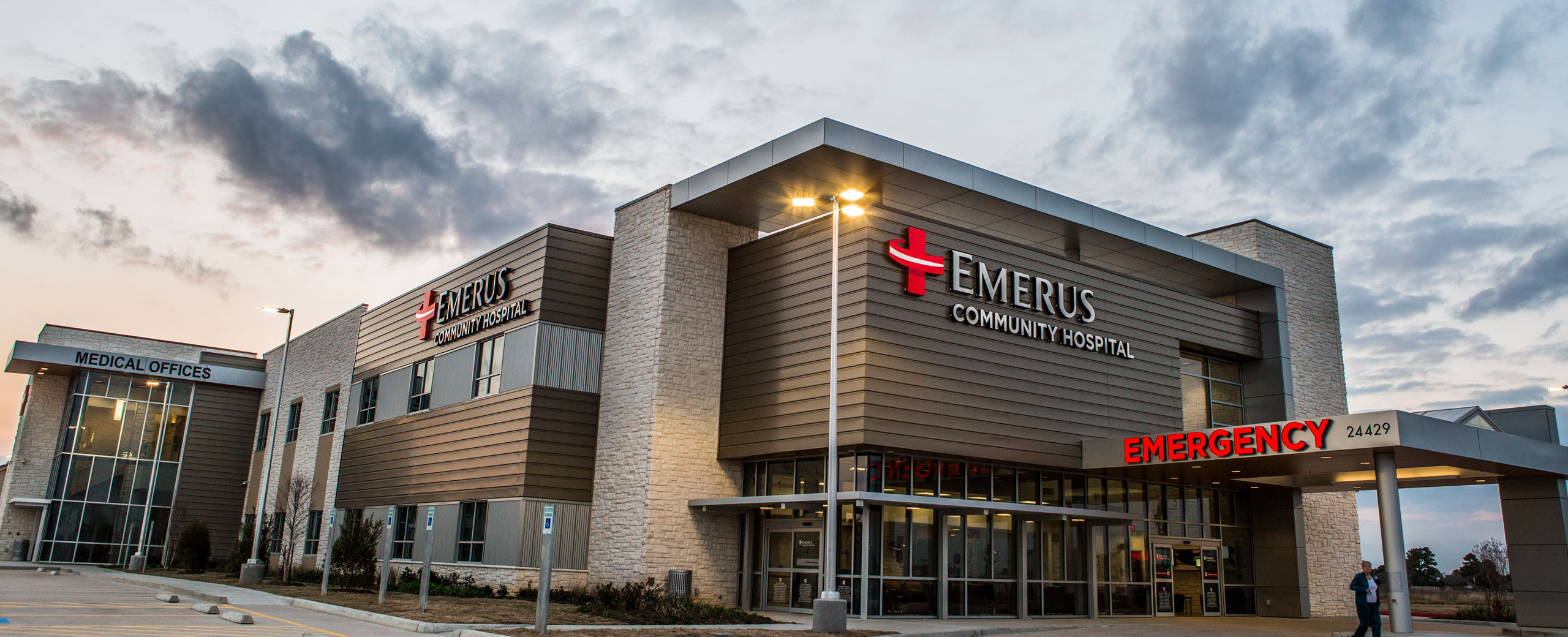 Emerus Community Hospital Partners with Shattered Lives of Tomball